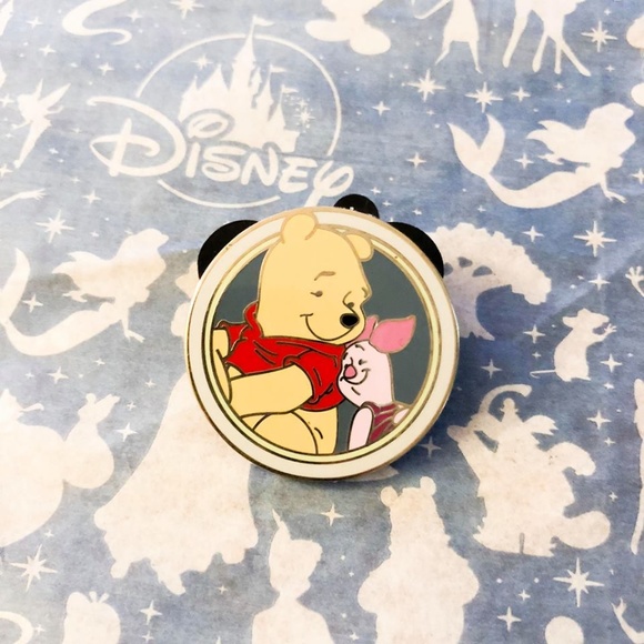 Disney | Accessories | Disney Friends Winnie The Pooh And Piglet Pin ...